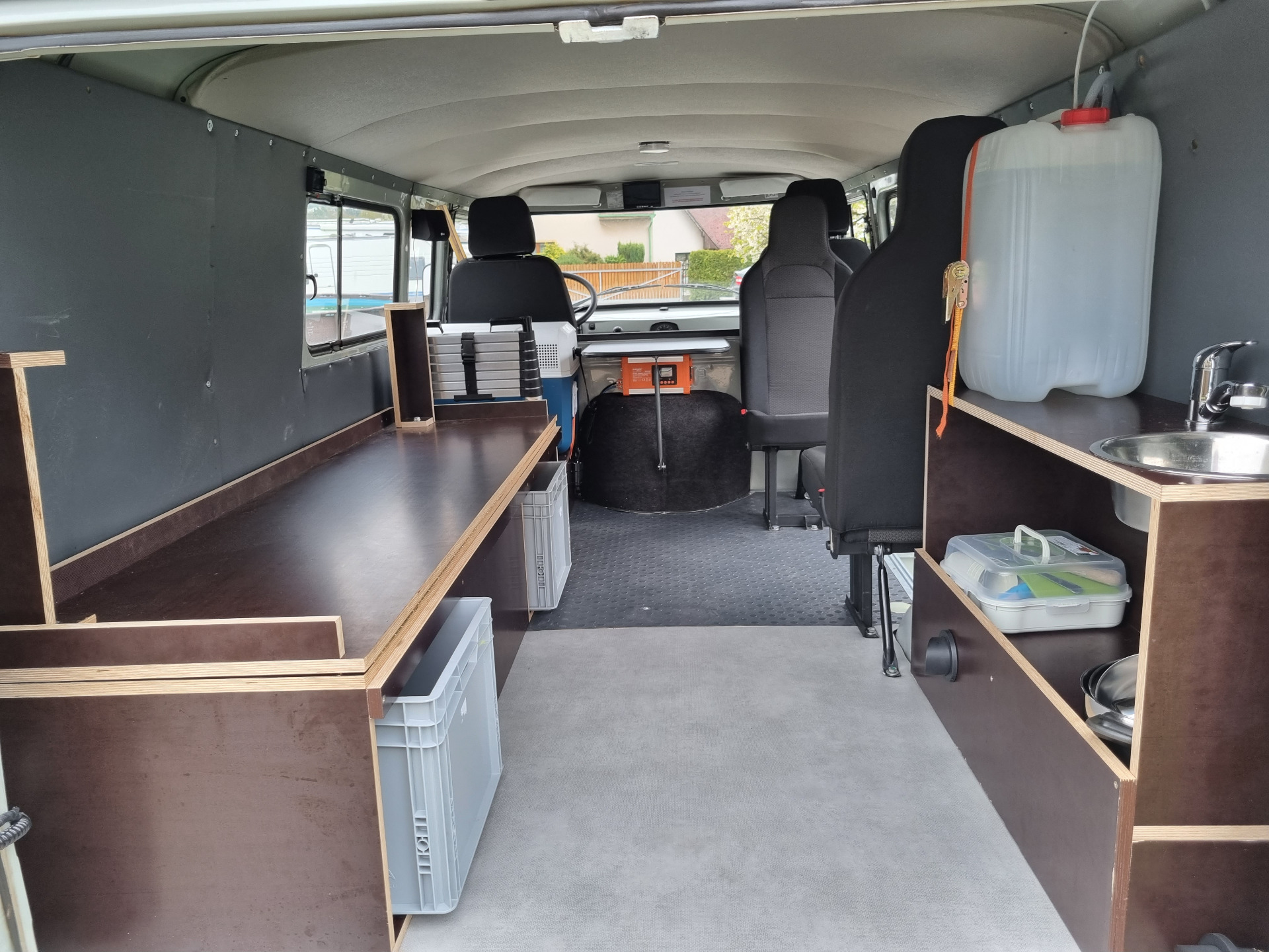 Uaz Buchanka Innenraum